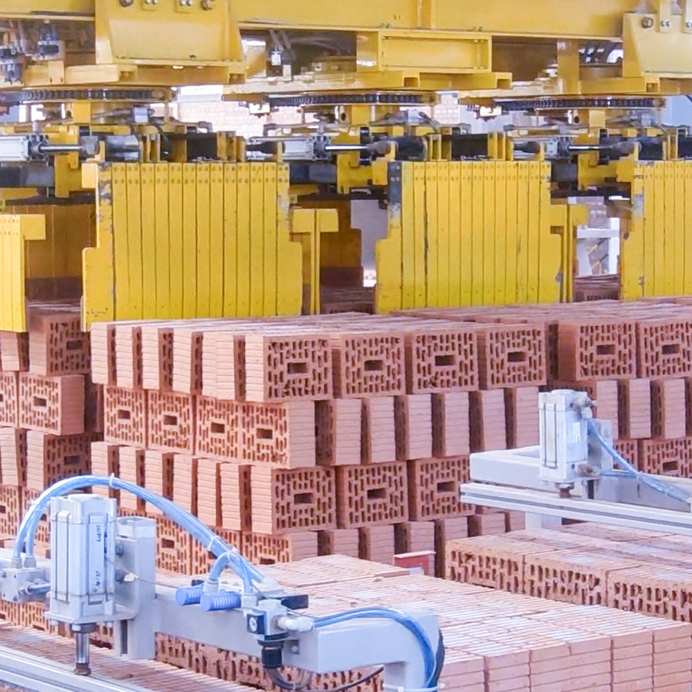 Automated Brick Unloading & Packaging Machine with Multi-Gripper